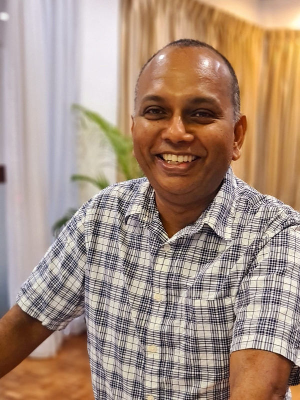 Shamindra Fernando - World Without Orphans