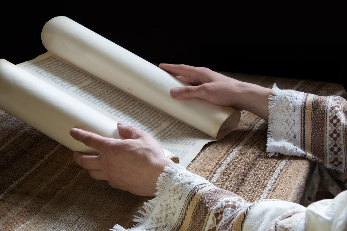 Gud, en og tre - Norsk Bibelinstitutt