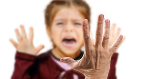 Du skal ikke slå!